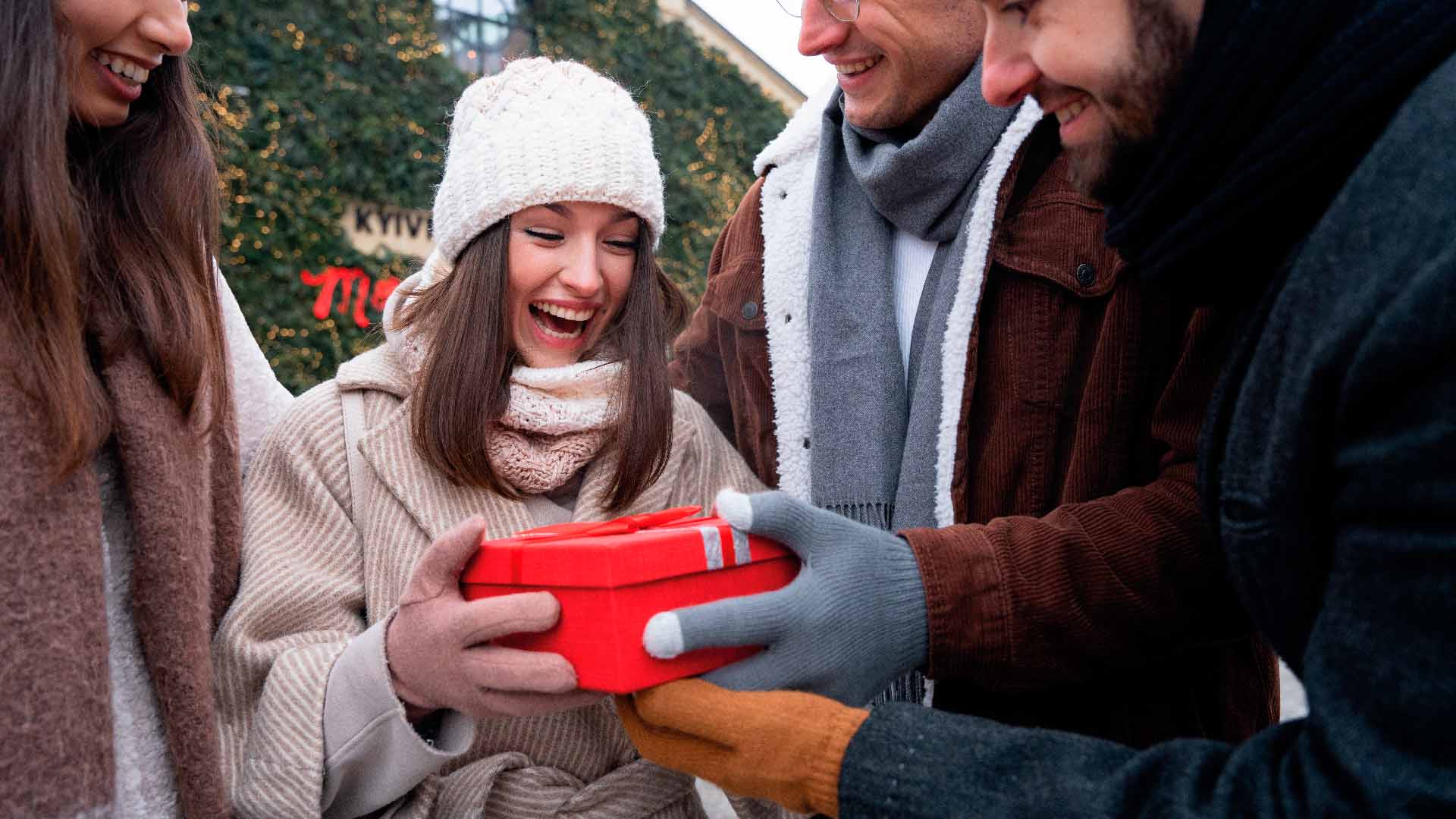 What is the Purpose of a Gift Hamper? – Hayman Coffee